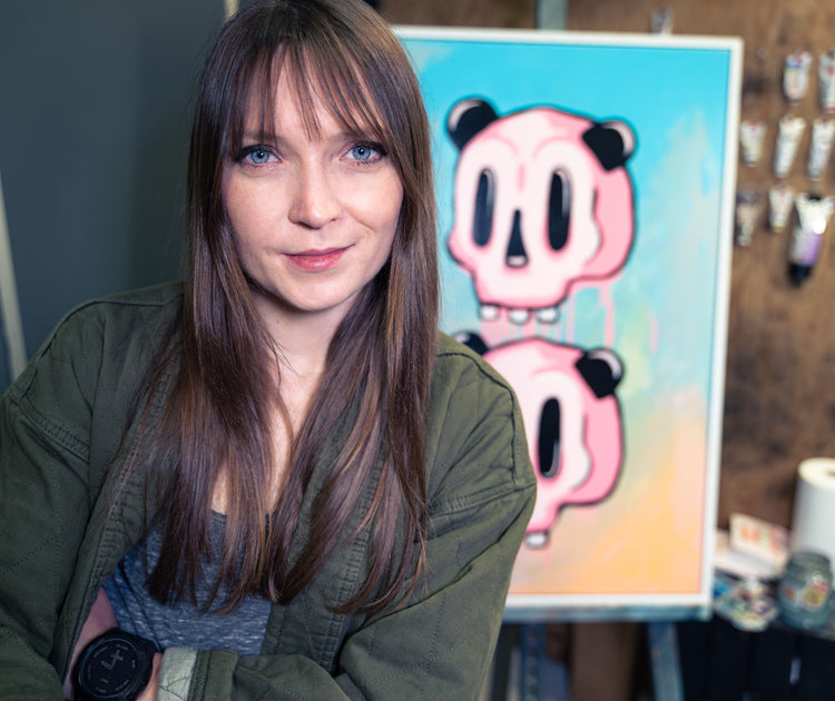 Mia Hawk artist home page